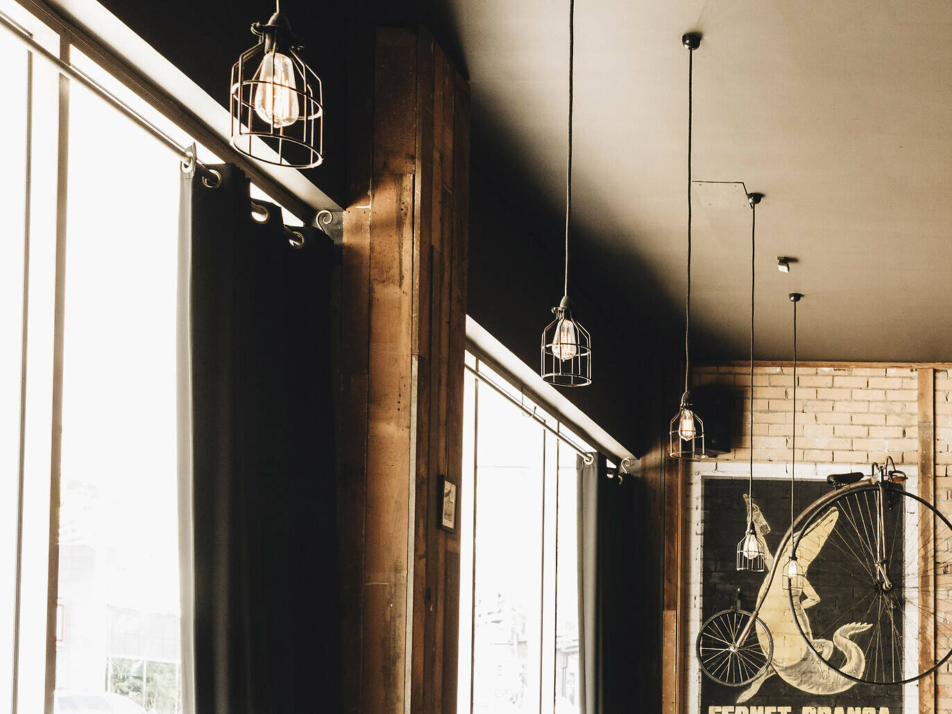 The 7 best bars in Brisbane you need to drink at right now