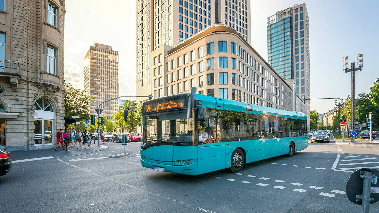 A Local’s Guide to Public Transportation in Frankfurt