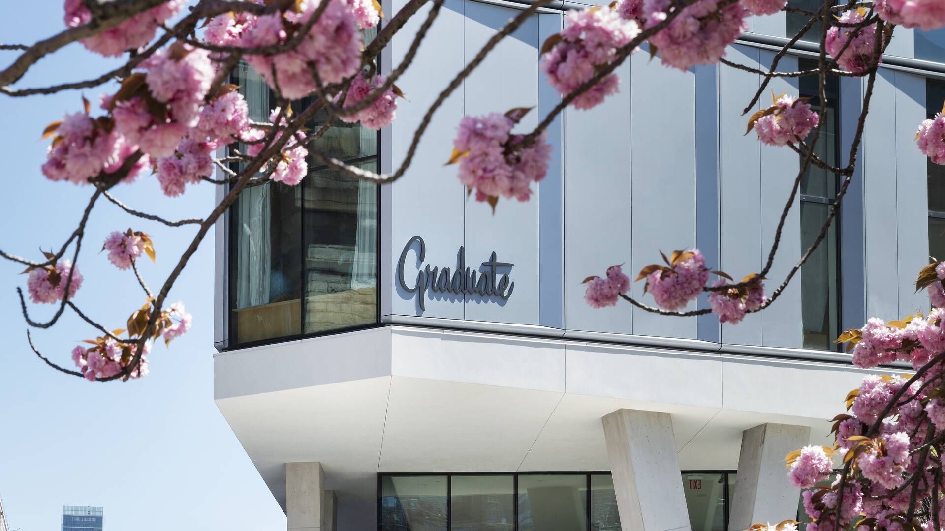 What we know about the closure of Hilton's Graduate Hotel on Roosevelt ...