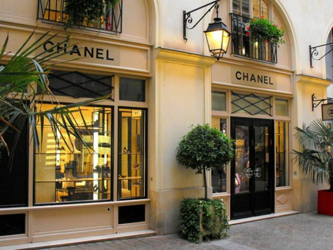 The 20 Best Tours in Paris | Best Things to Do in Paris