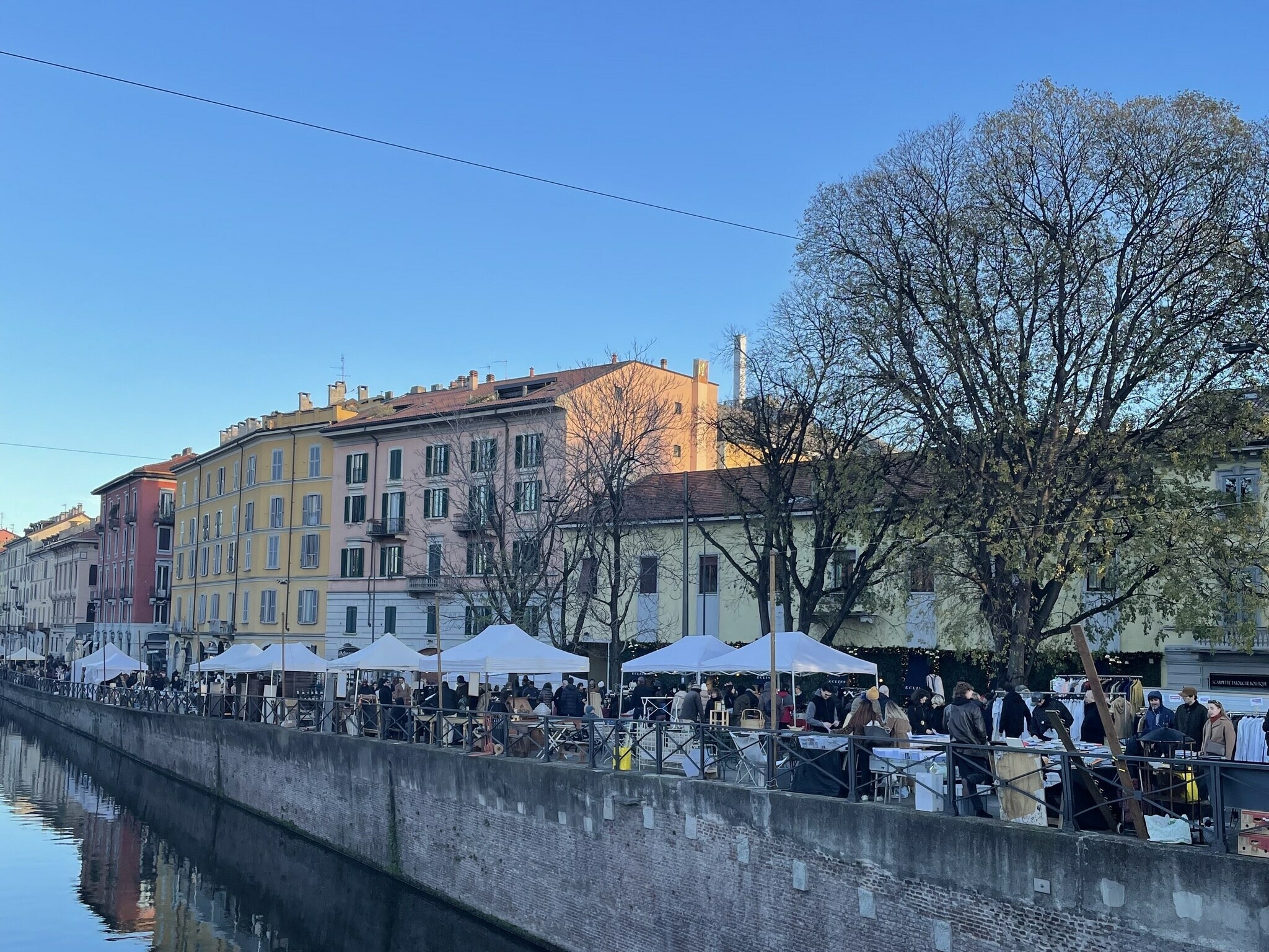 I Navigli Di Milan Metro Map Boat Tour On The On The Navigli Canals In