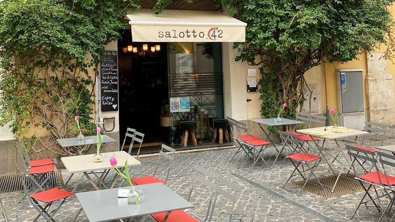 13 Best Bars in Rome, By Locals | Cocktails, Wine Bars and More