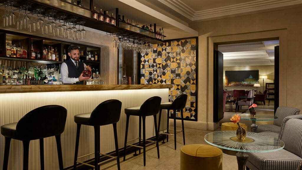 13 Best Bars in Rome, By Locals | Cocktails, Wine Bars and More