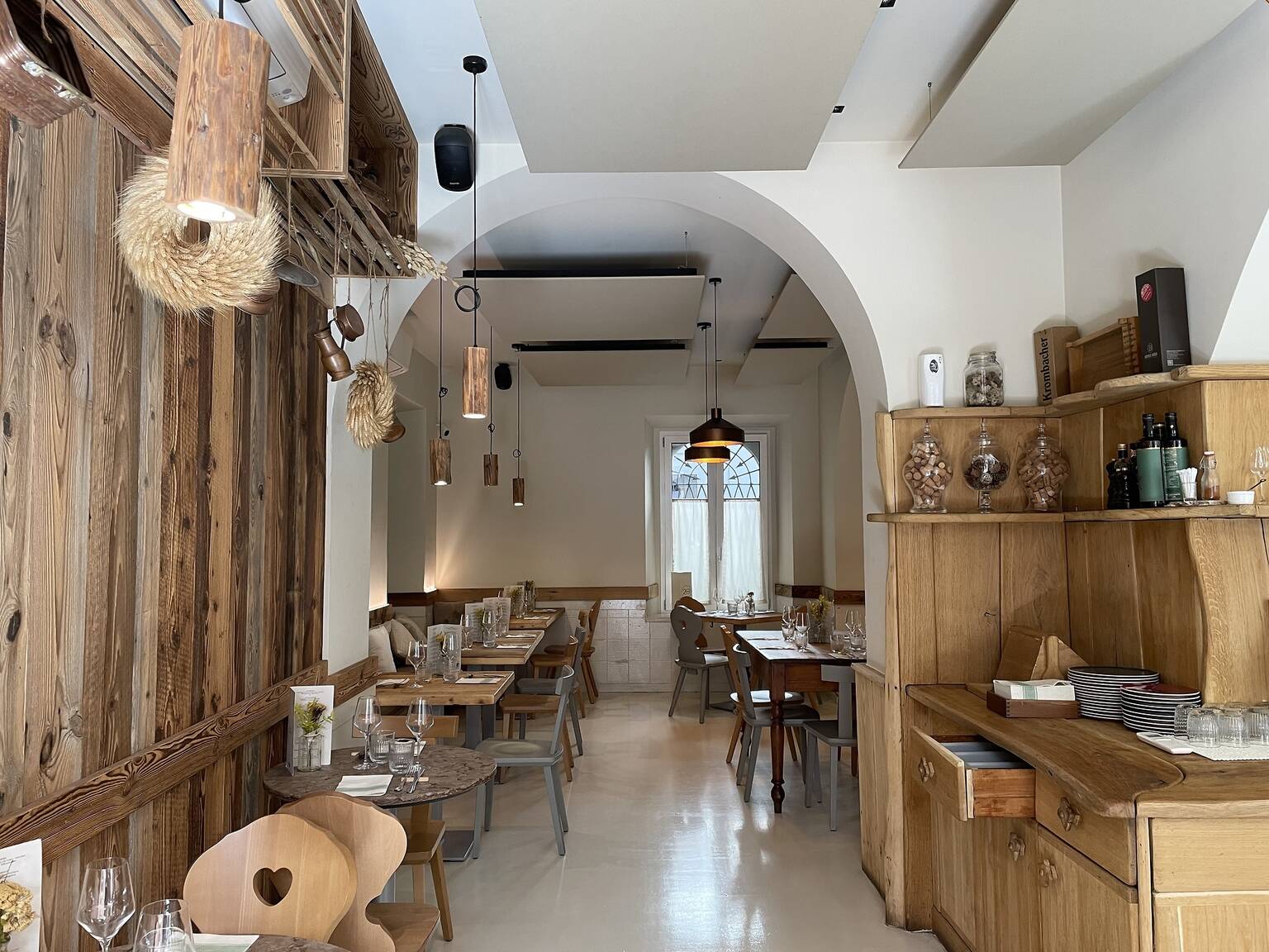Best Pizza In Milan: Top Pizzerias, Selected By Locals