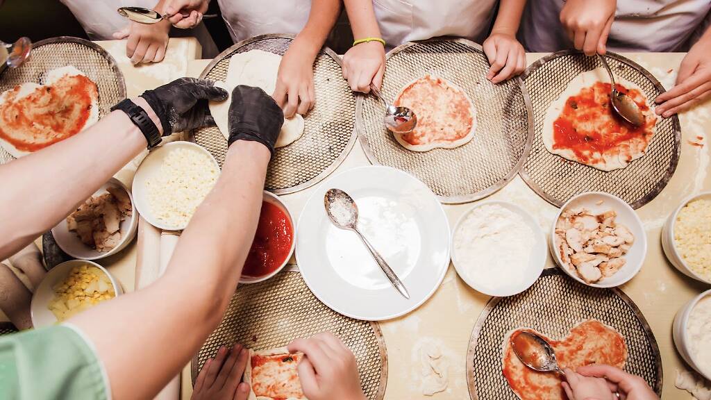 The Best Pizza Making Classes in NYC | Pizza Making Courses NYC