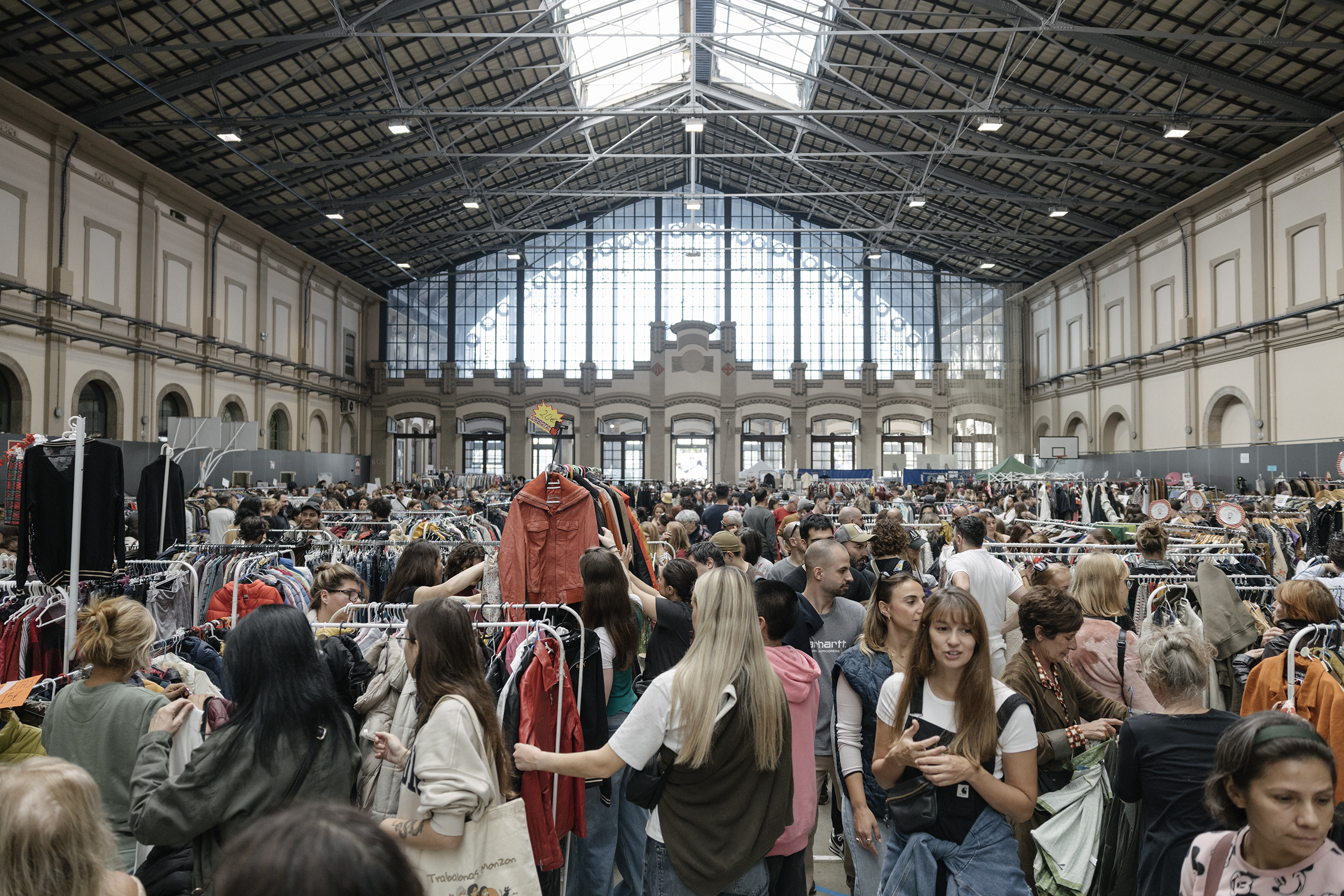 Un gran mercado de ropa vintage y diseño se instalará en la Estación ...