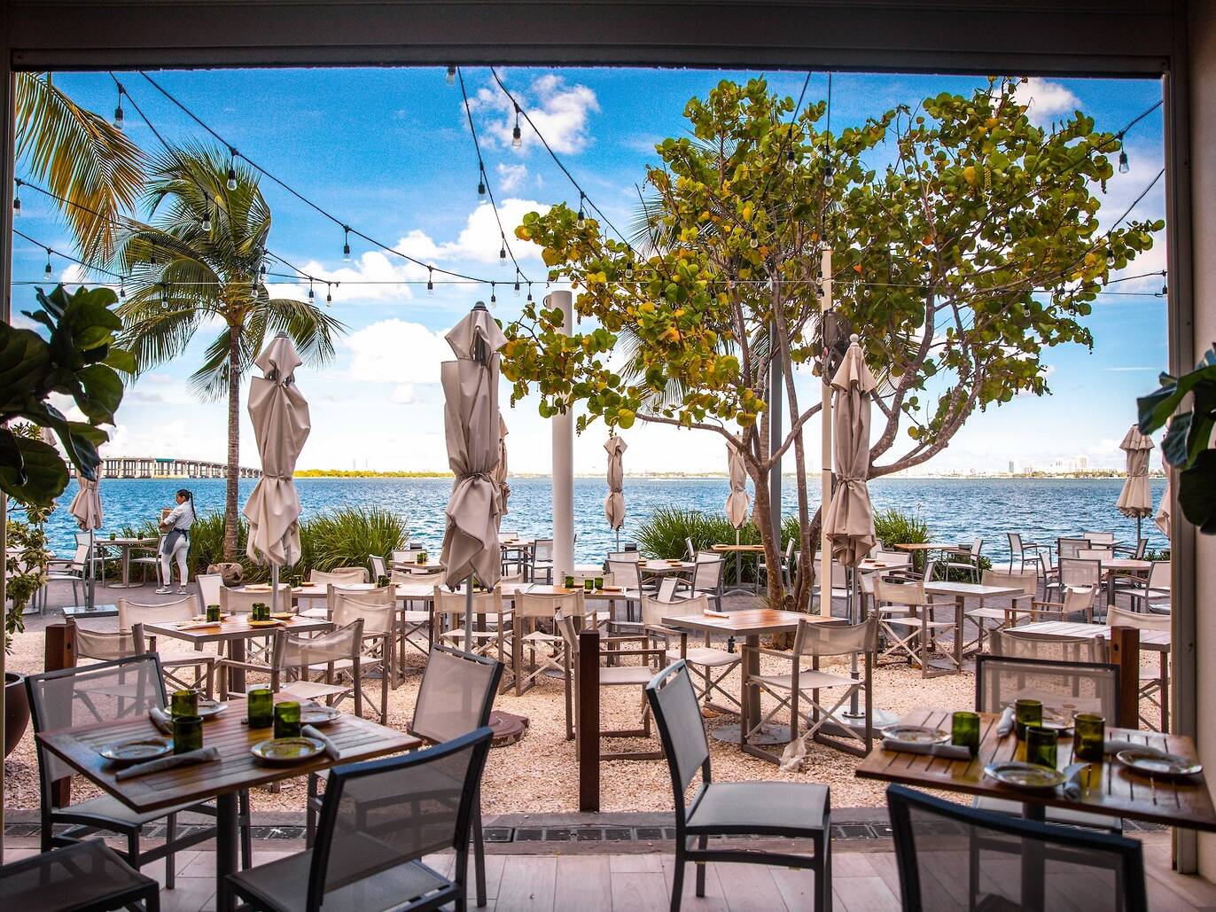 24 Best Waterfront Restaurants in Miami for Dining with a View