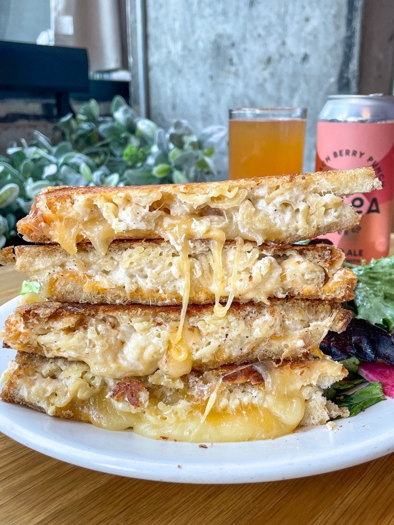 Murray’s Cheese is hosting its first-ever grilled cheese stretch contest