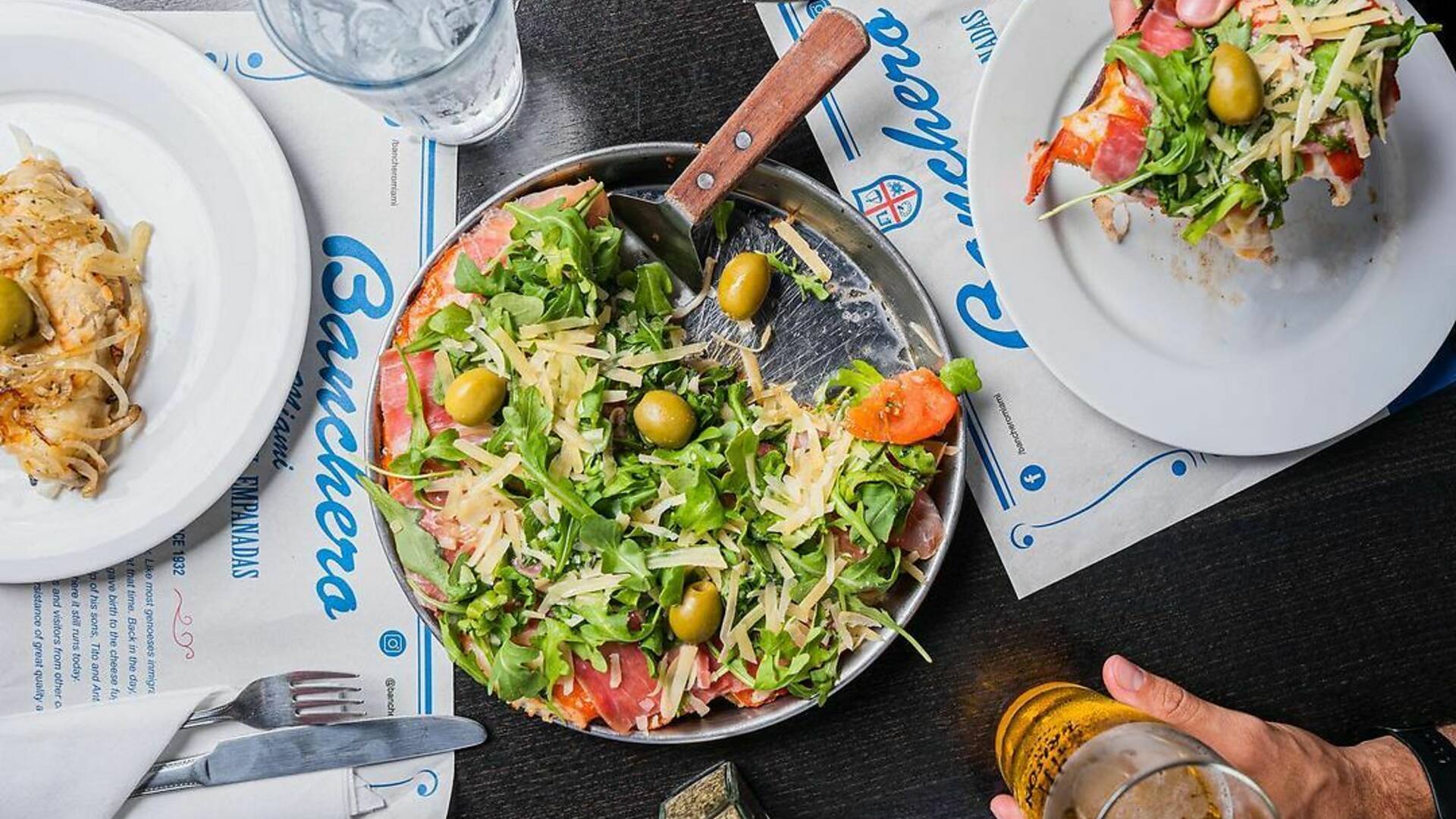 Best pizzerias in Buenos Aires to enjoy a great Porteño-style pizza