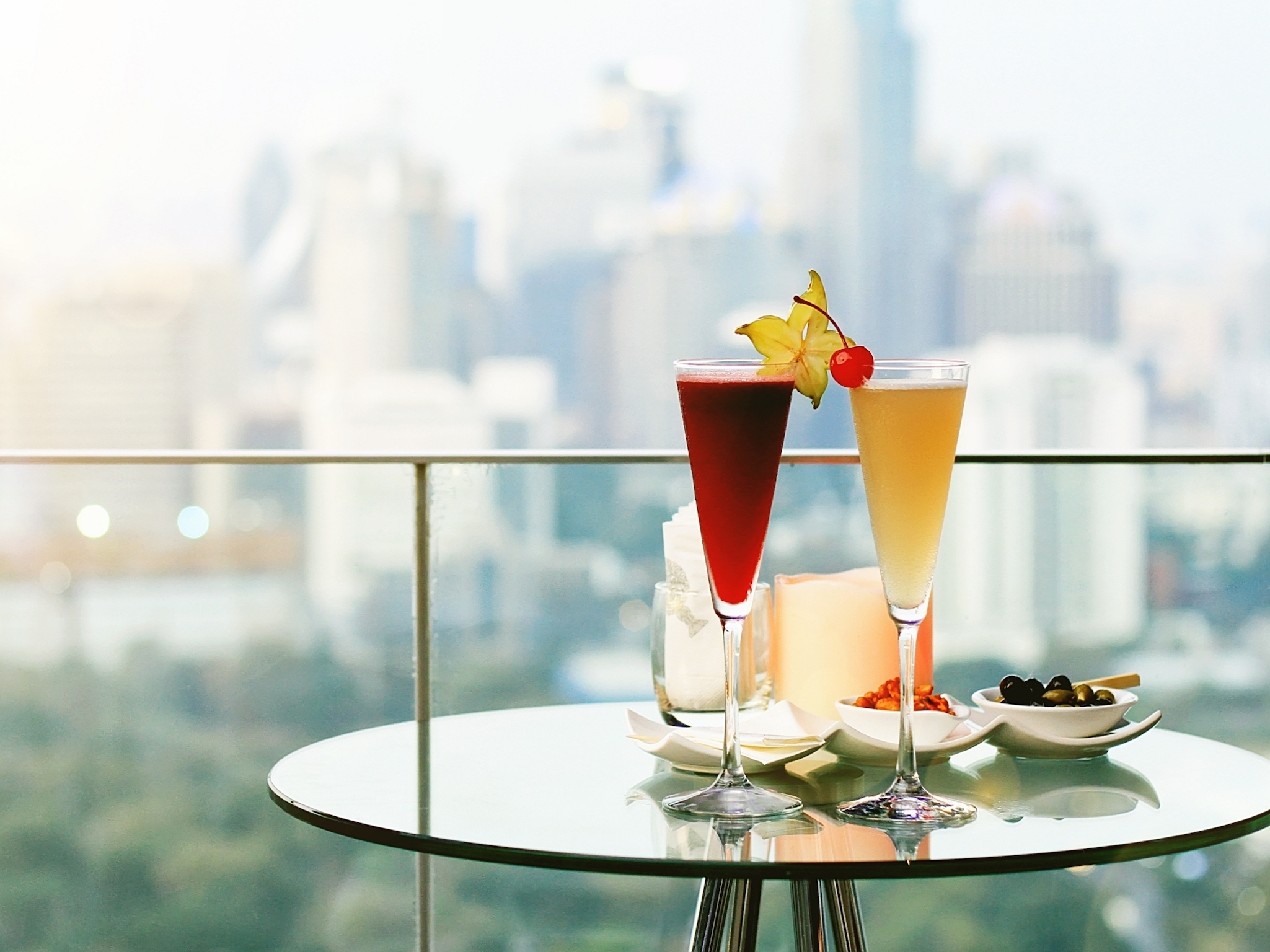 These are the Best Rooftop Bars in the U.S.