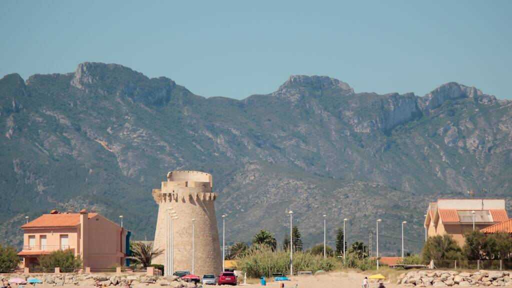 15 Best Beaches in Valencia