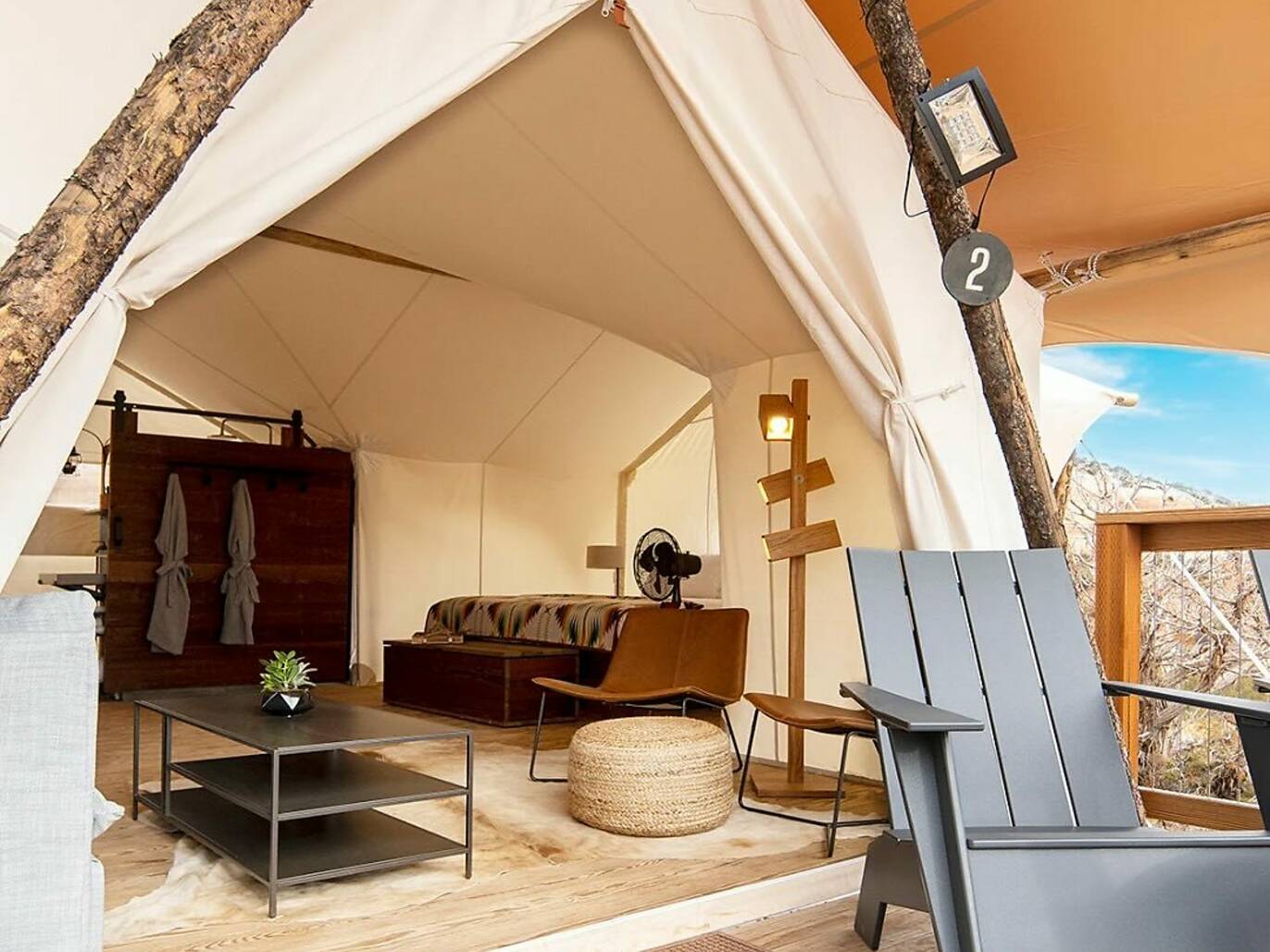 18 Best Glamping Spots in the USA For A Luxury Outdoor Stay