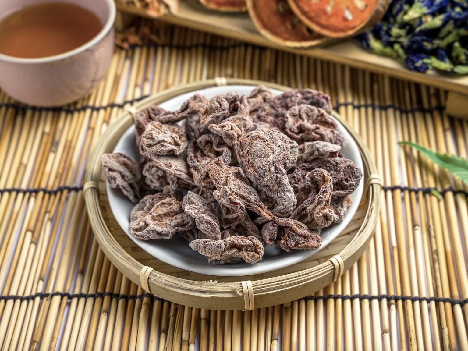 14 Best Local Snack Brands To Try in Singapore