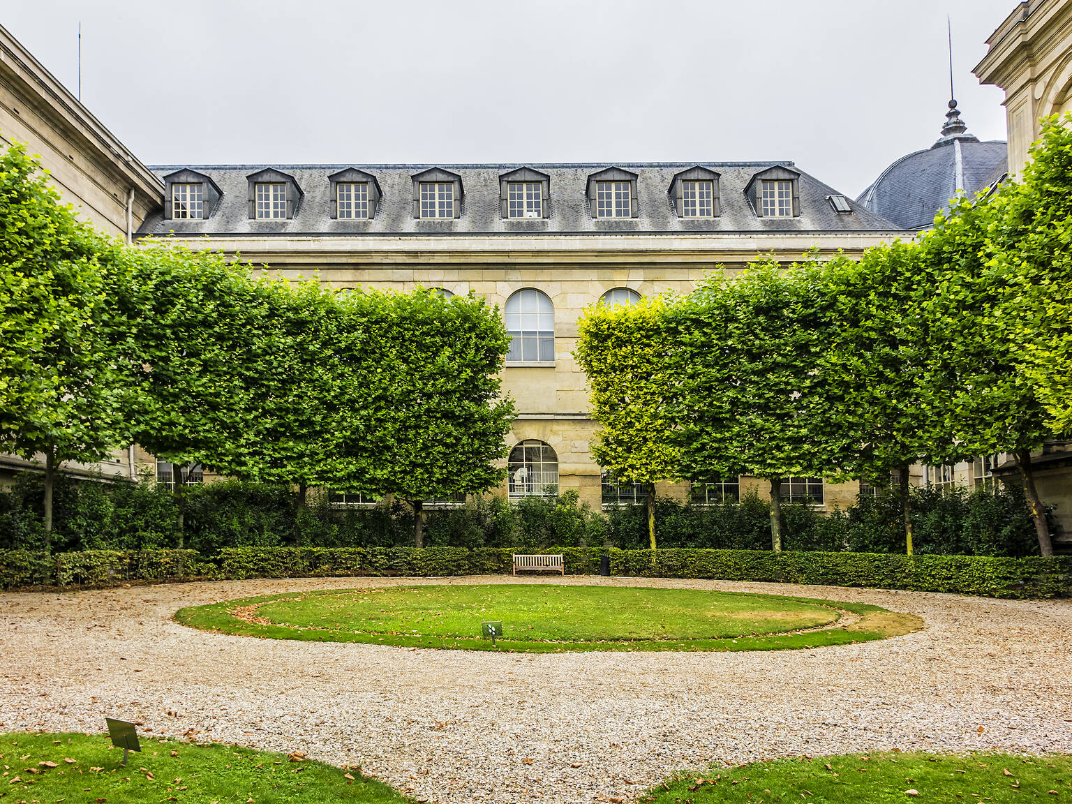 22 Best Parks and Gardens in Paris, By Local Editors