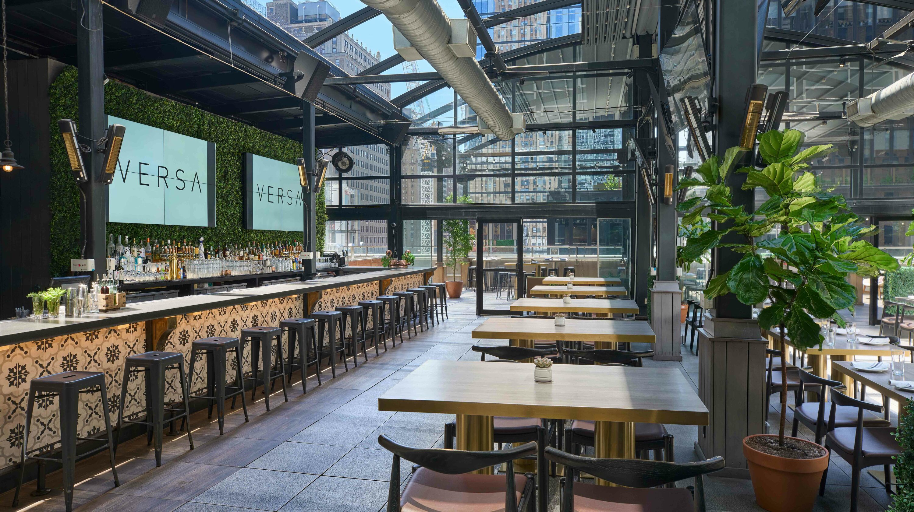 VERSA | Restaurants in Midtown West, New York