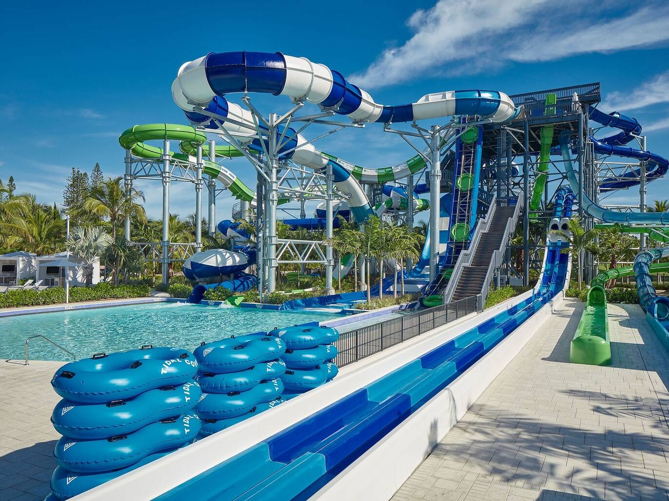 11 Best Water Parks in Miami for Splash Pads, Water Slides and ...