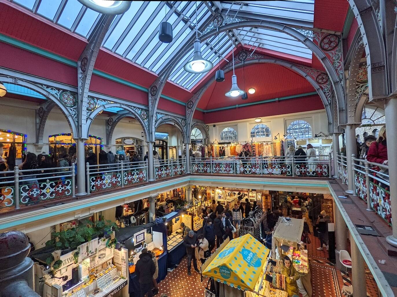 16 Best Sunday Markets in London To Get Out Of Bed For