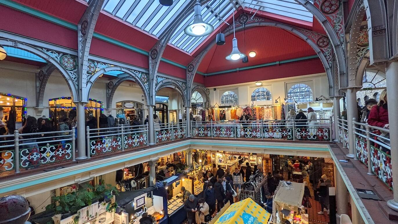 16 Best Sunday Markets in London To Get Out Of Bed For