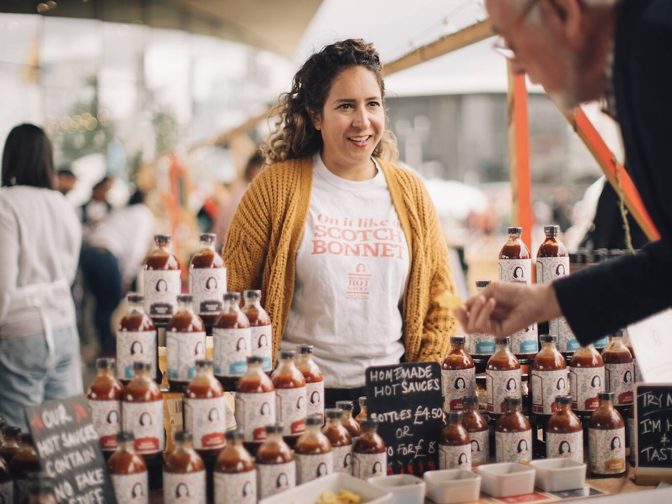 16 Best Sunday Markets in London To Get Out Of Bed For