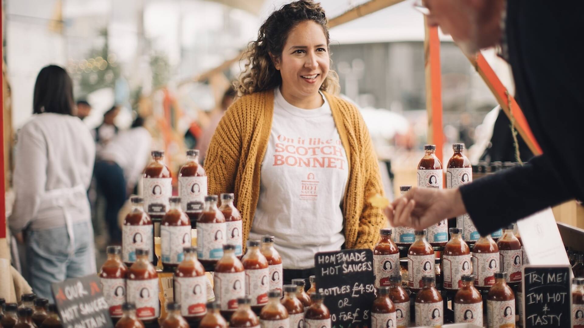 16 Best Sunday Markets in London To Get Out Of Bed For