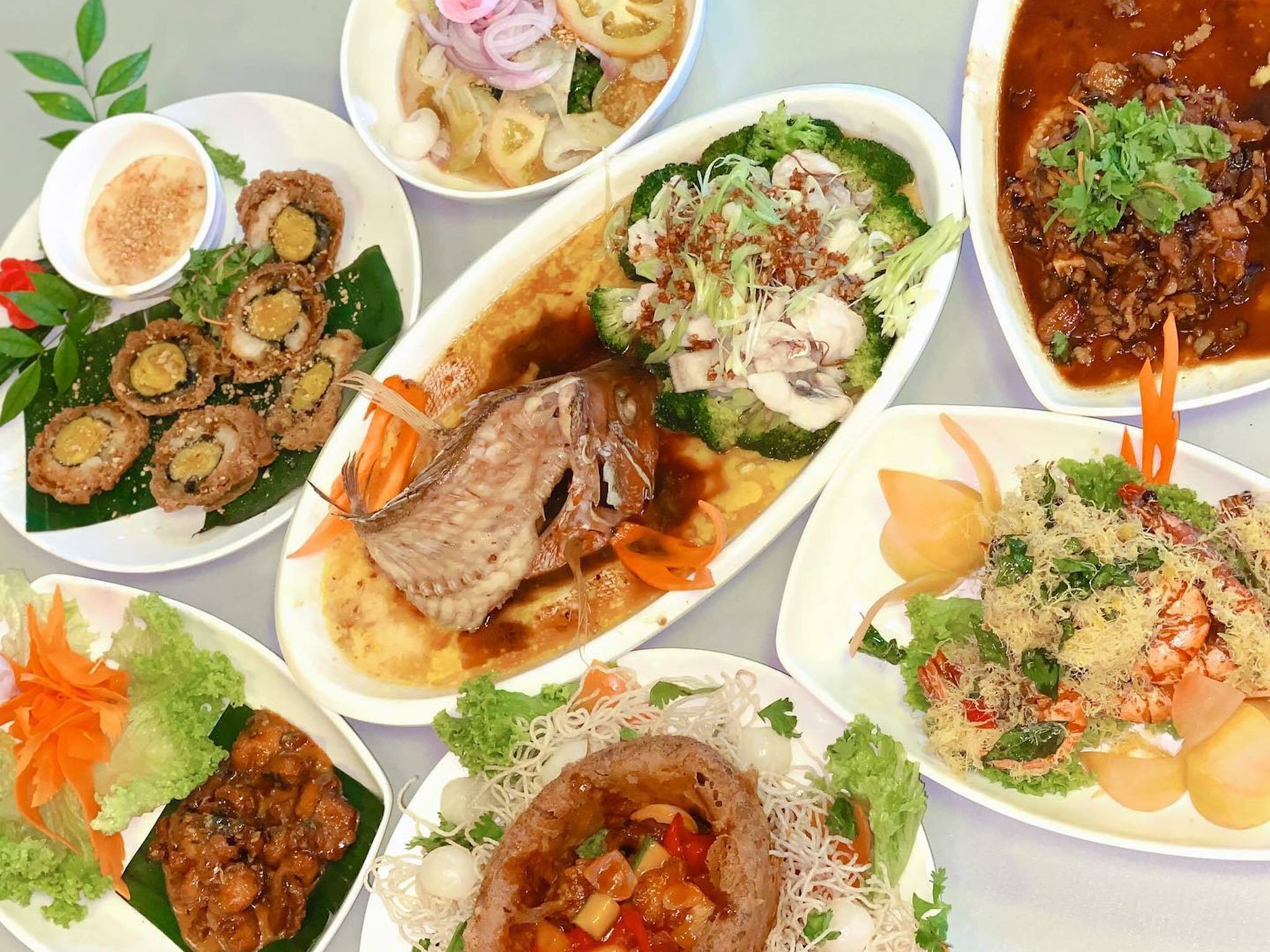 Toto Seafood | Restaurants in Geylang, Singapore