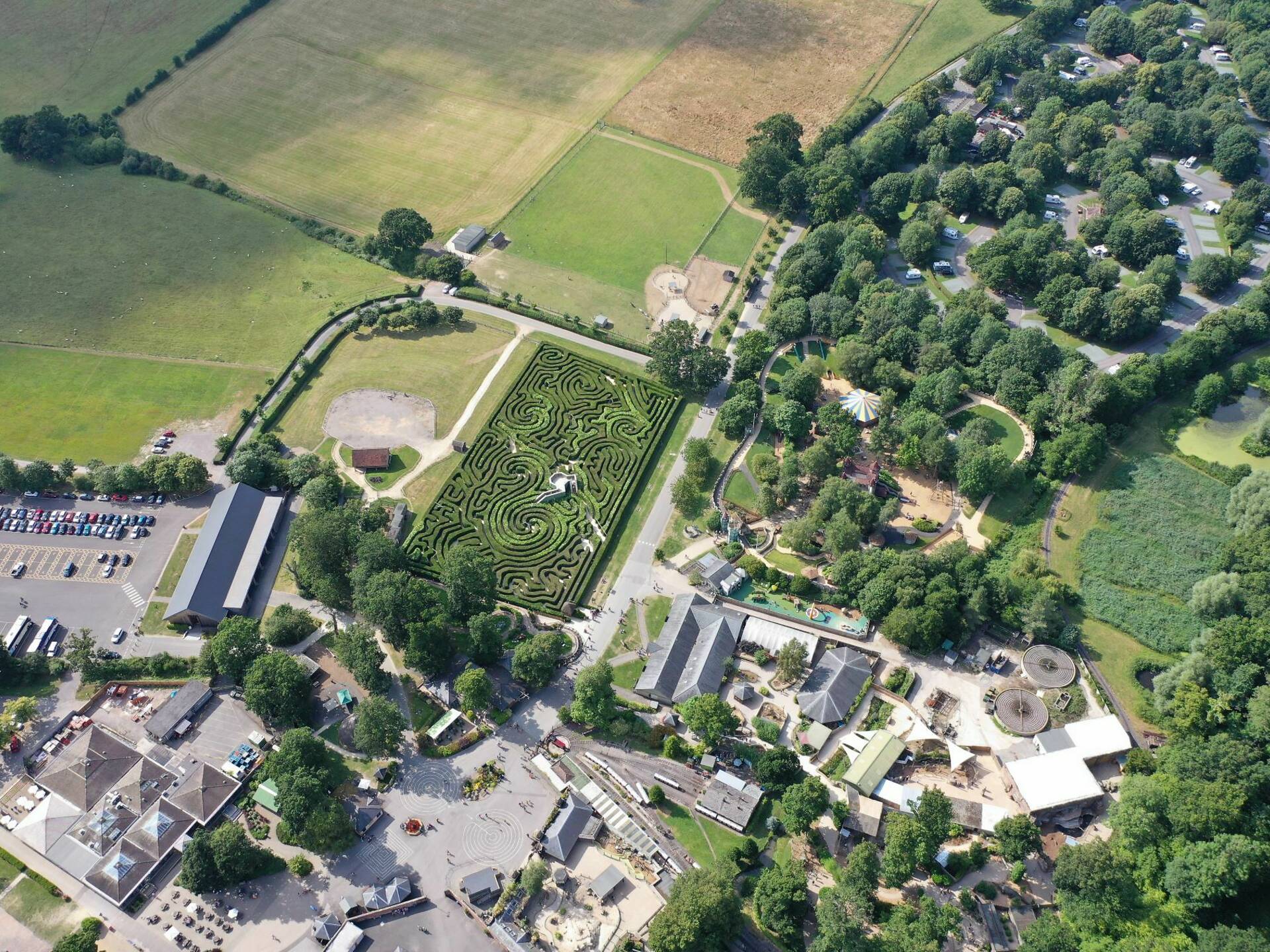 Best Mazes in the UK | 9 Mind-Boggling Mazes For Day Trips From London