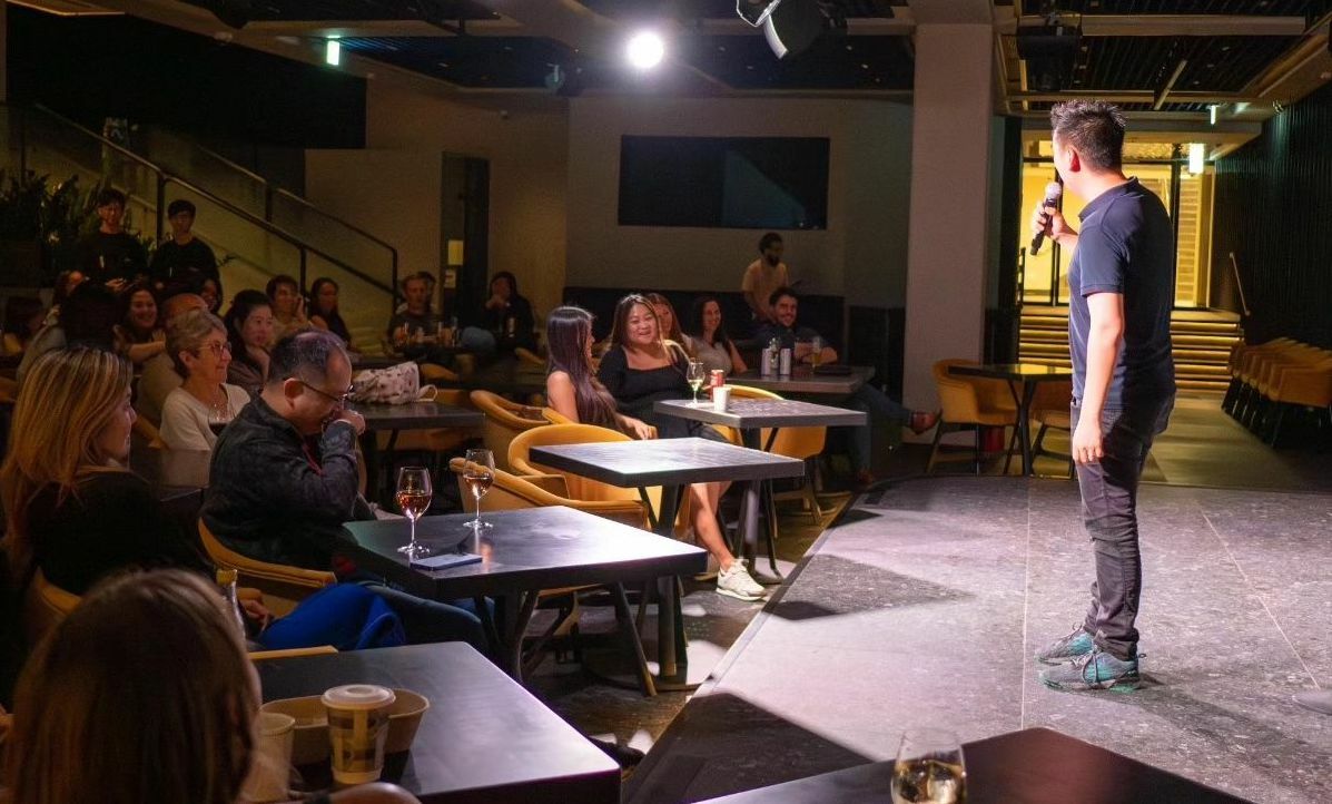 Catch stand-up comedy sets at Basehall 02