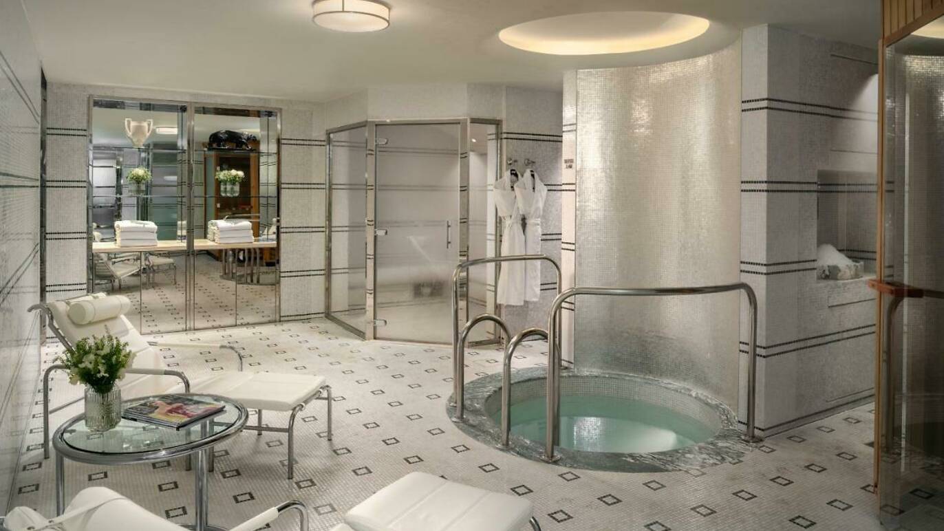 Best Spa Hotels in London, Reviewed By Experts