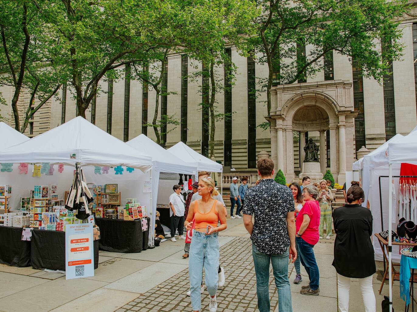 11 Best Street Fairs in NYC For Food, Music And Artwork