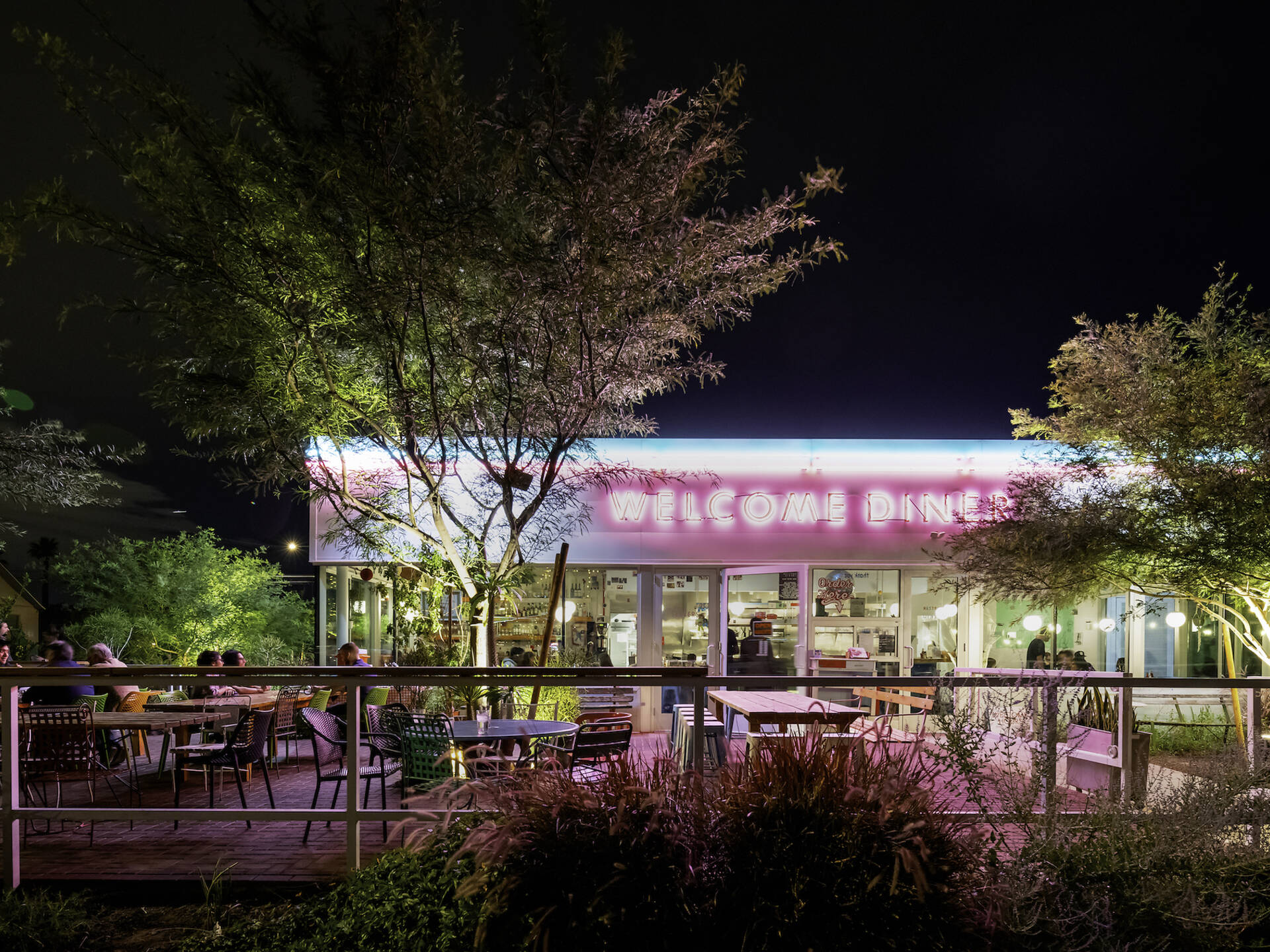 10 Best Diners in America for Delicious Fries, Burgers and Milkshakes
