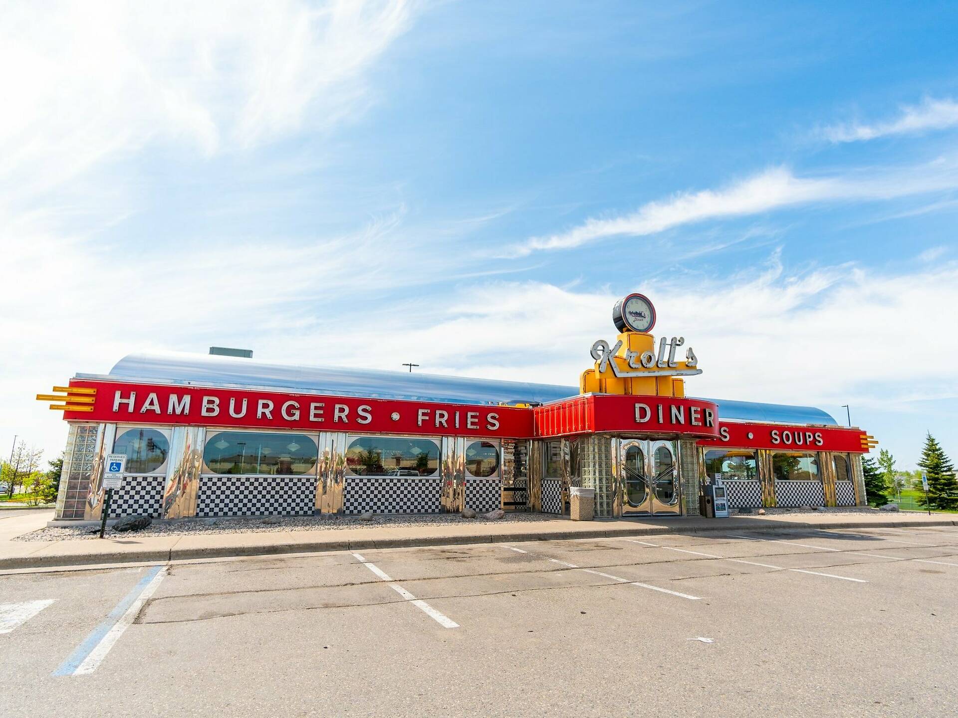 10 Best Diners in America for Delicious Fries, Burgers and Milkshakes