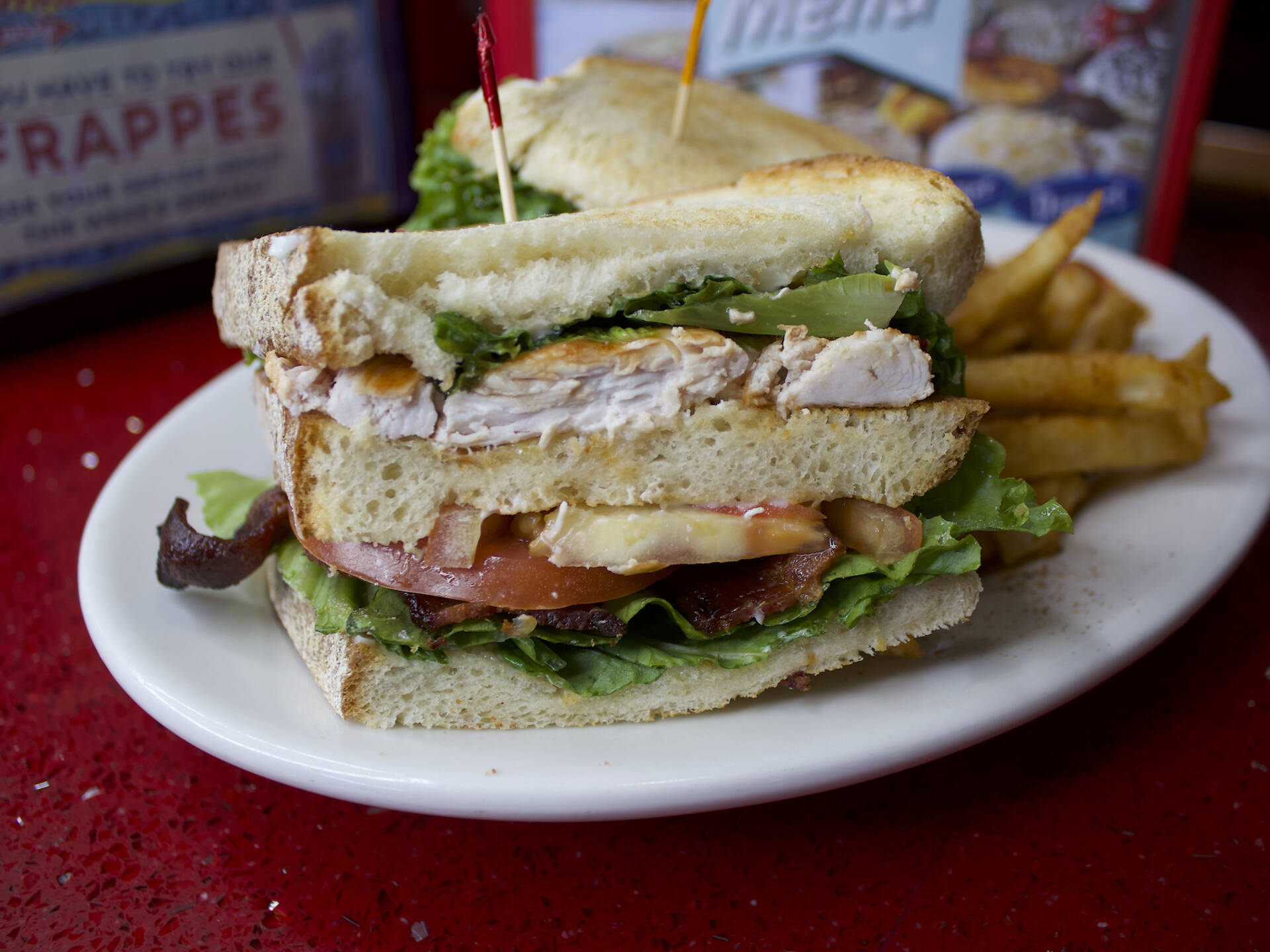 10 Best Diners in America for Delicious Fries, Burgers and Milkshakes