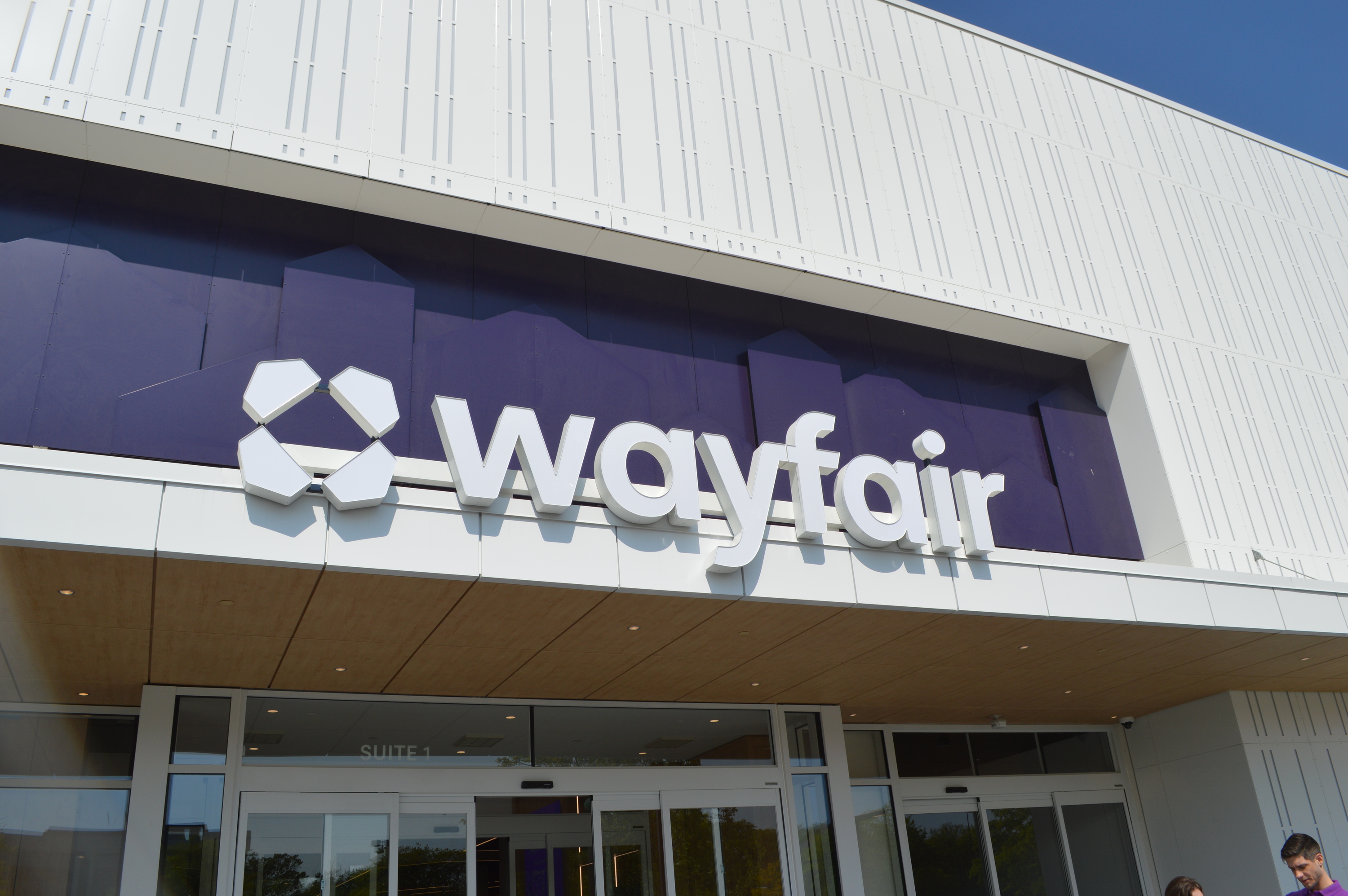 Wayfair Opens First-Ever Physical Store in Wilmette, Chicago