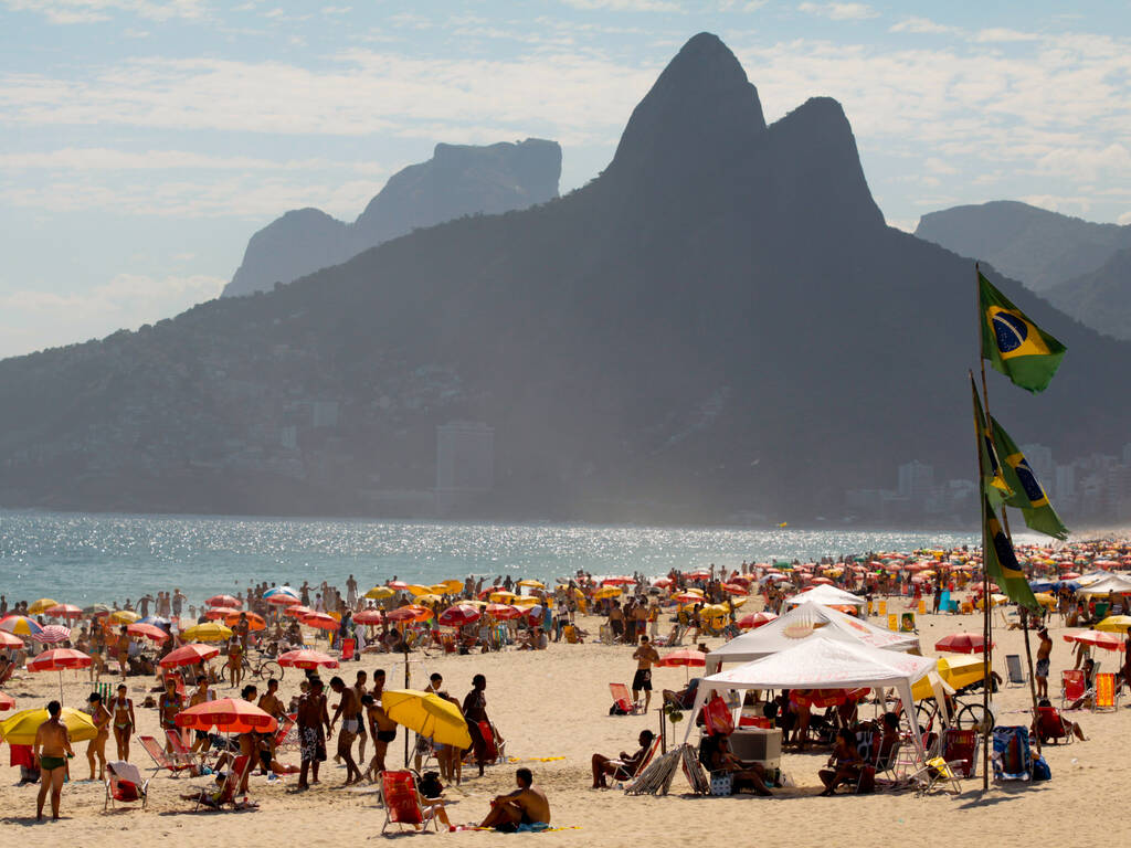 Get to know the best beaches in Rio de Janeiro
