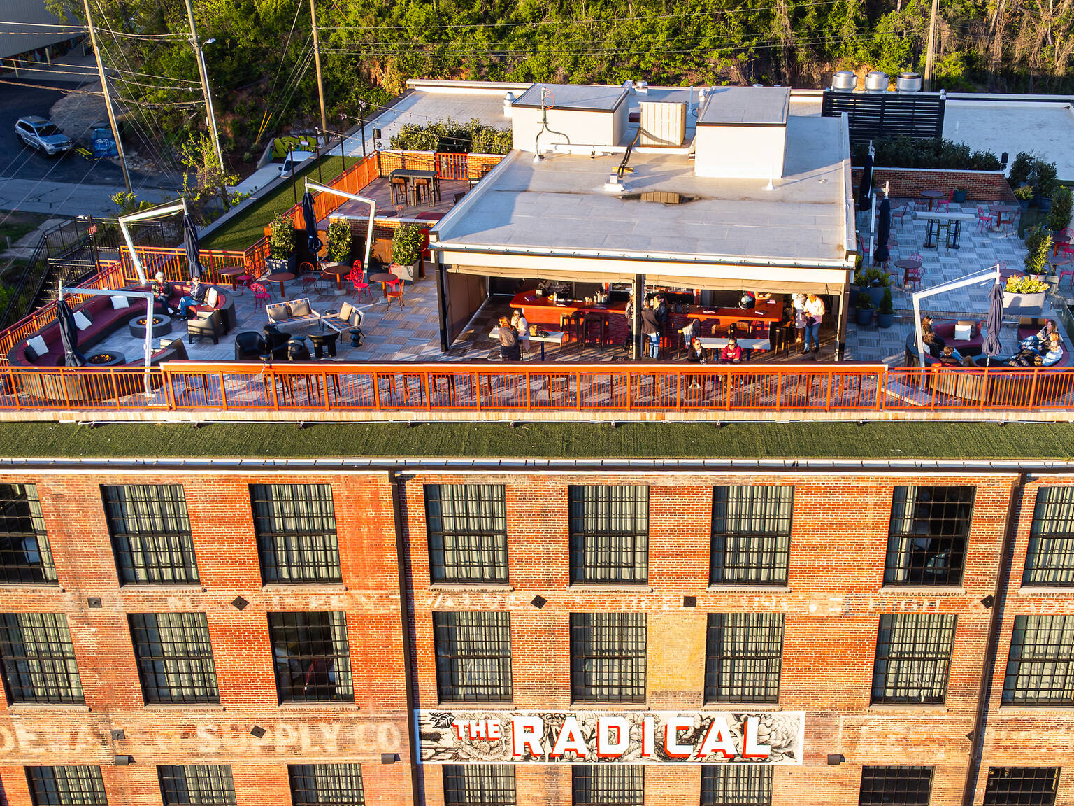 22 Best Rooftop Bars in the U.S. for Dazzling Views and Great Drinks