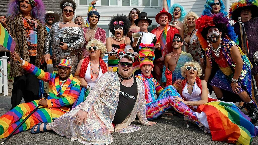 18 Biggest Pride Parades & Festivals in the US to Celebrate LGBTQ rights