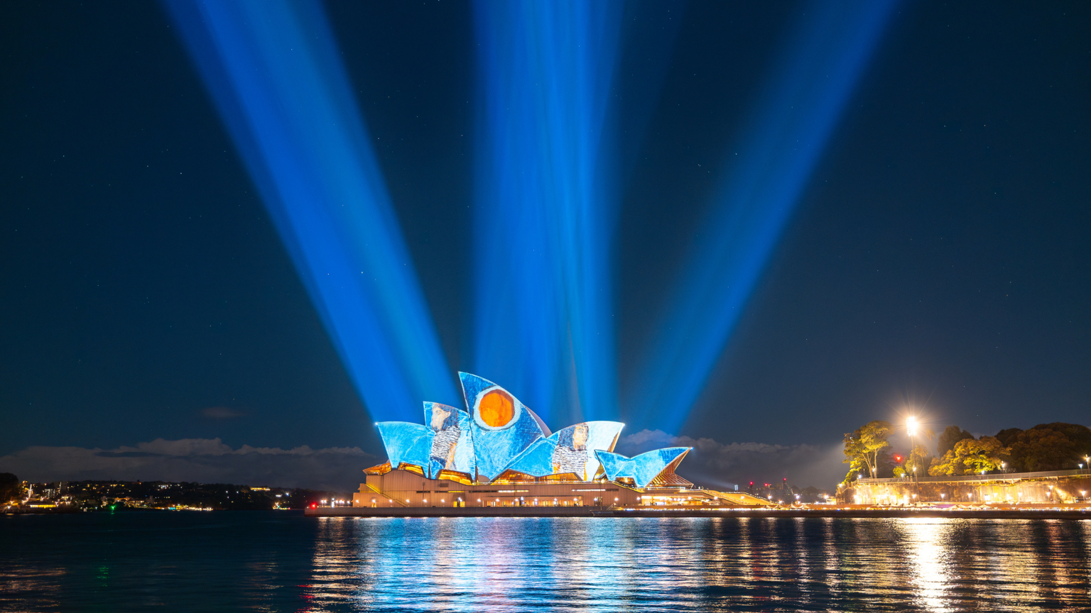 Vivid Light Walk | Things to do in Sydney