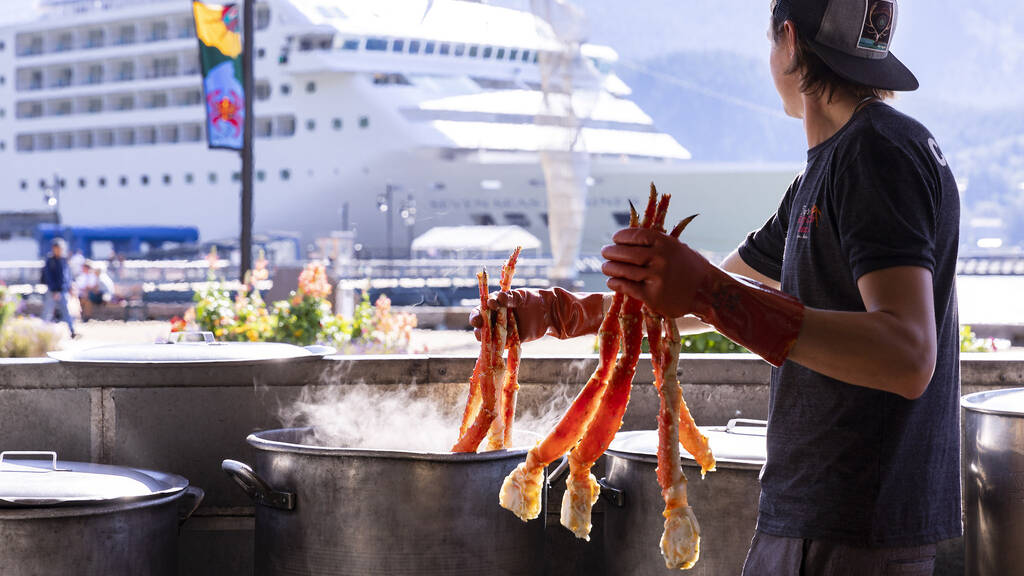 10 Best Alaska Cruises According to An Expert