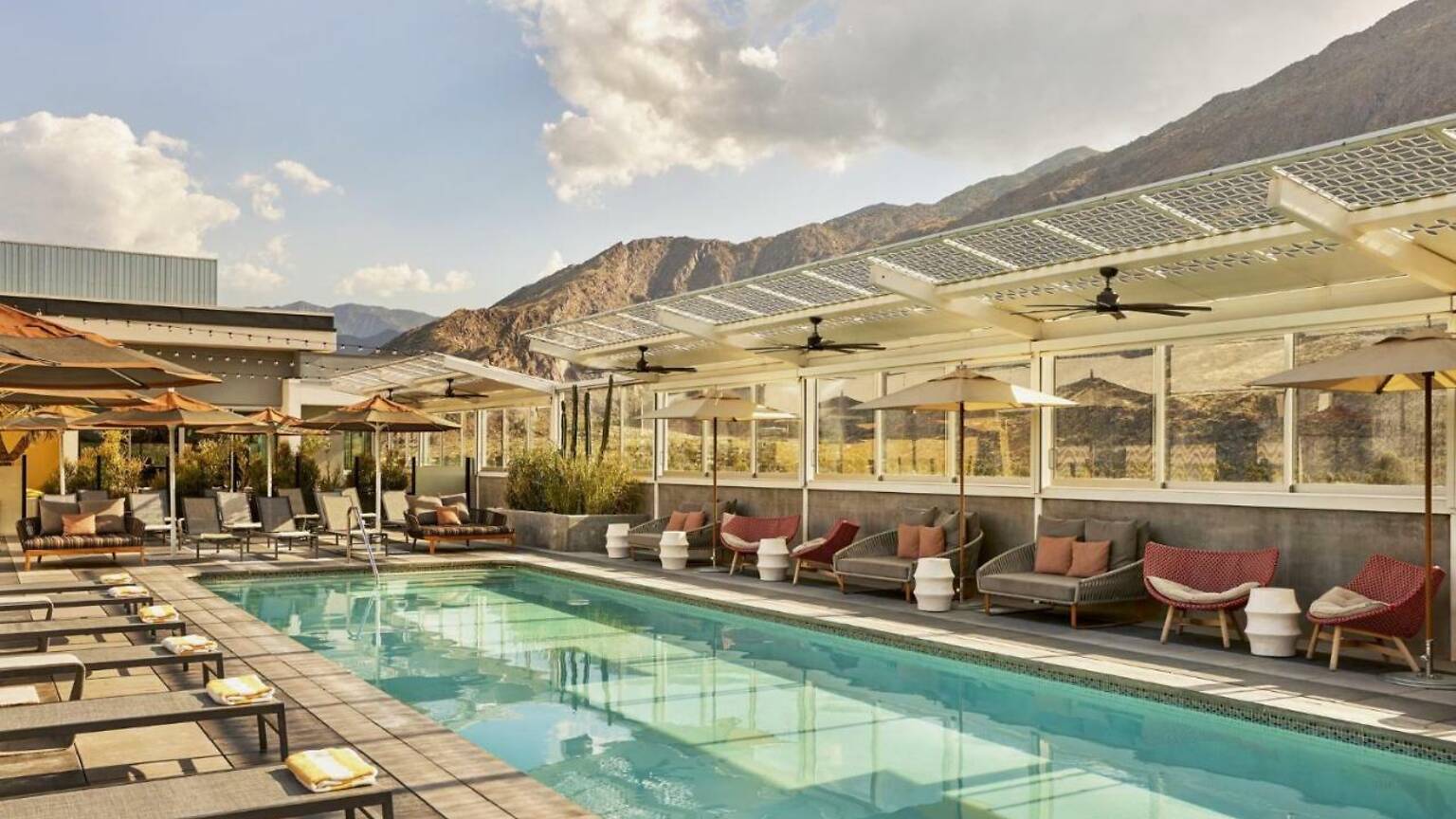 The 8 best luxury hotels in Palm Springs for 2025