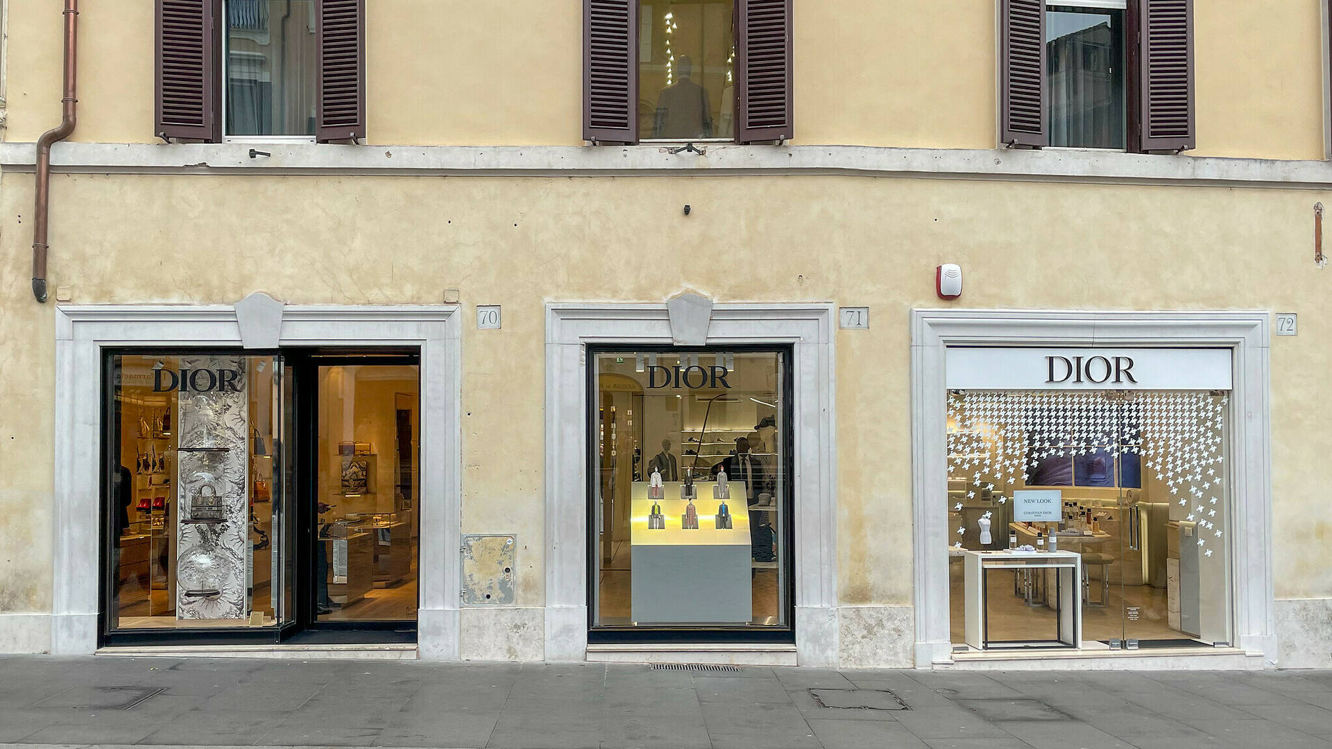 15 Best Places To Go Shopping in Rome, By Local Writers
