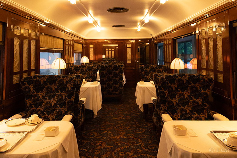 Dine in a vintage Orient Express first-class train car in Hakone