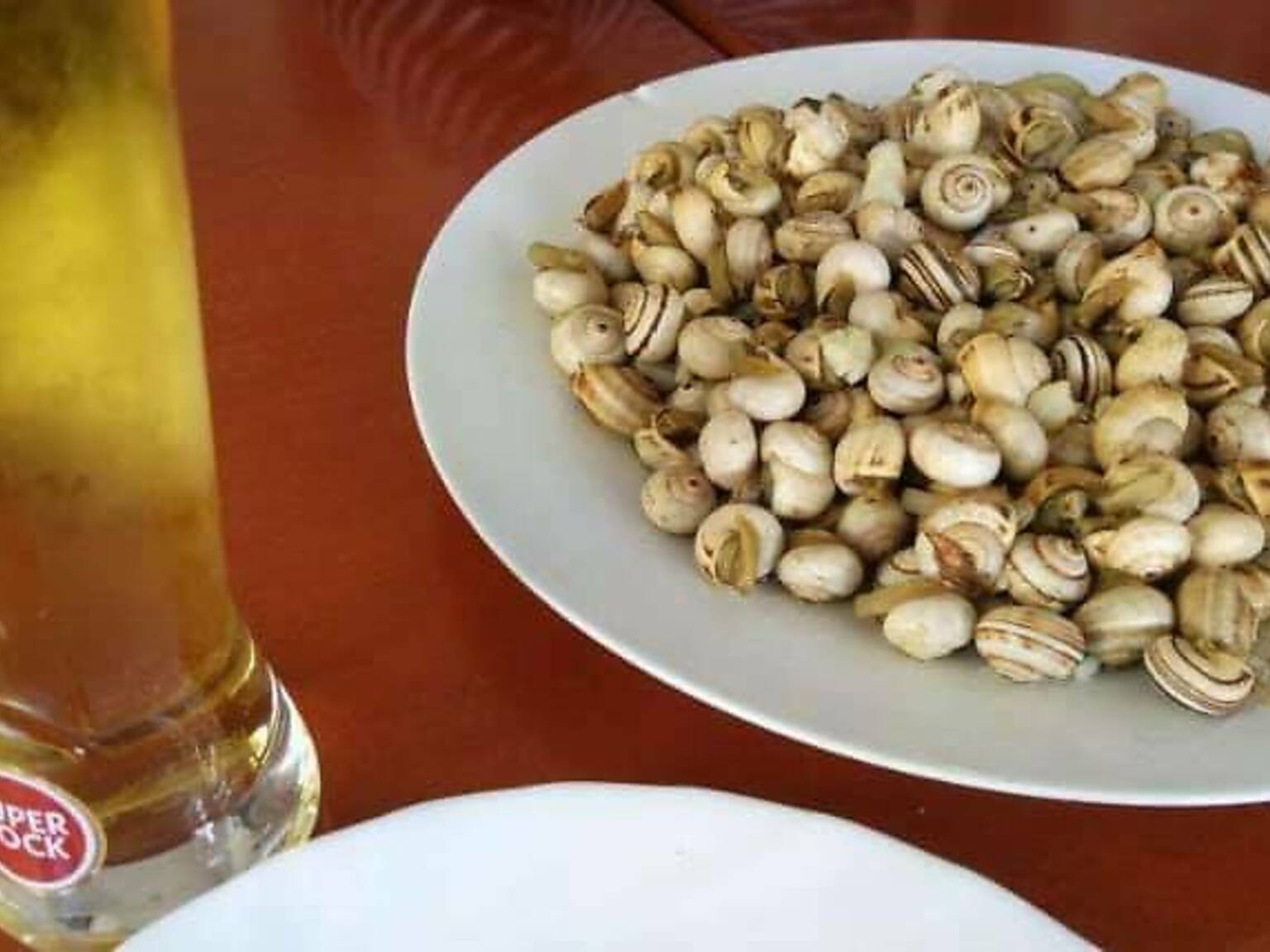 10 sítios para comer caracóis em Lisboa