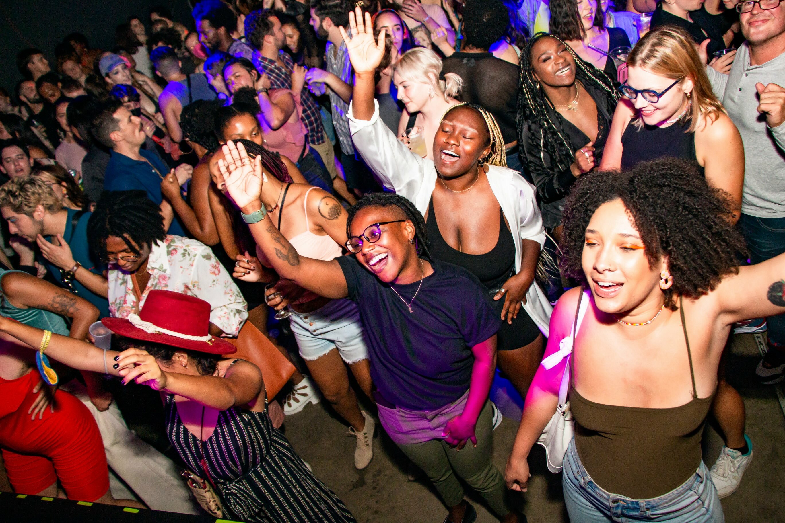 14 Best Queer Parties in Chicago