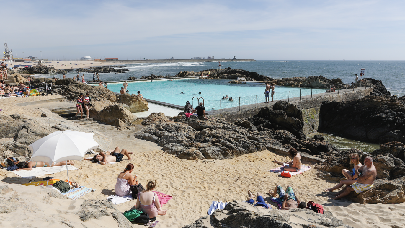 As melhores piscinas do Porto (e arredores)