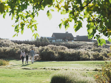 11 Best Dude Ranch/Luxury Ranch Resorts in the U.S.