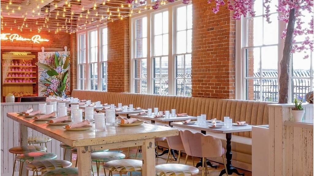 Citrus & Salt | Restaurants in Seaport District, Boston