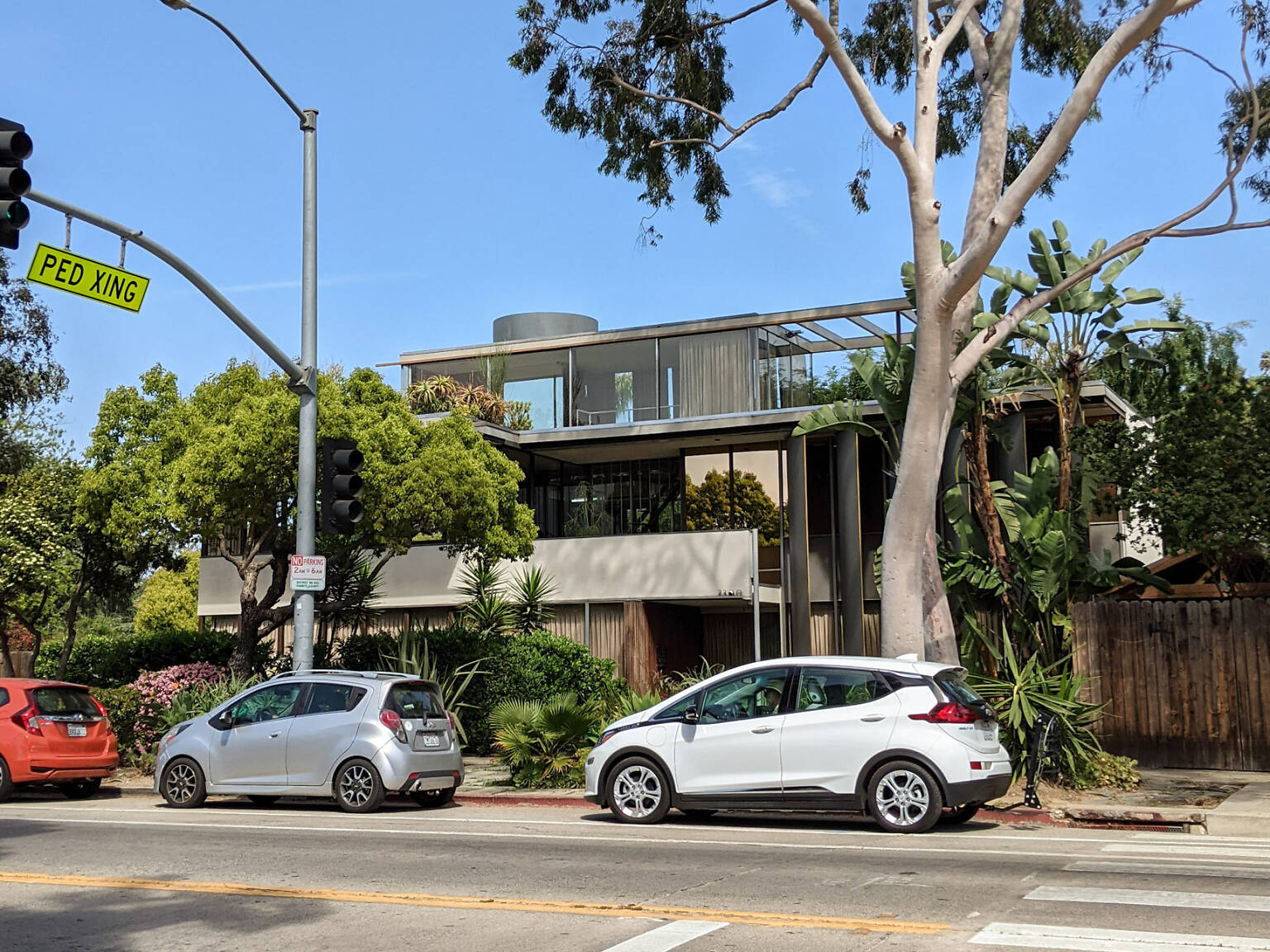 11 Best Things to do in Silver Lake, L.A.'s Famously Hip Neighborhood