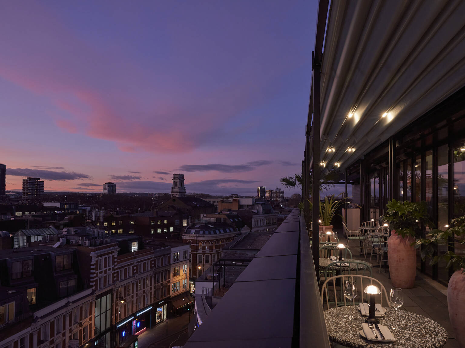 9 Best Rooftop Bars in Shoreditch For Sunny Drinks