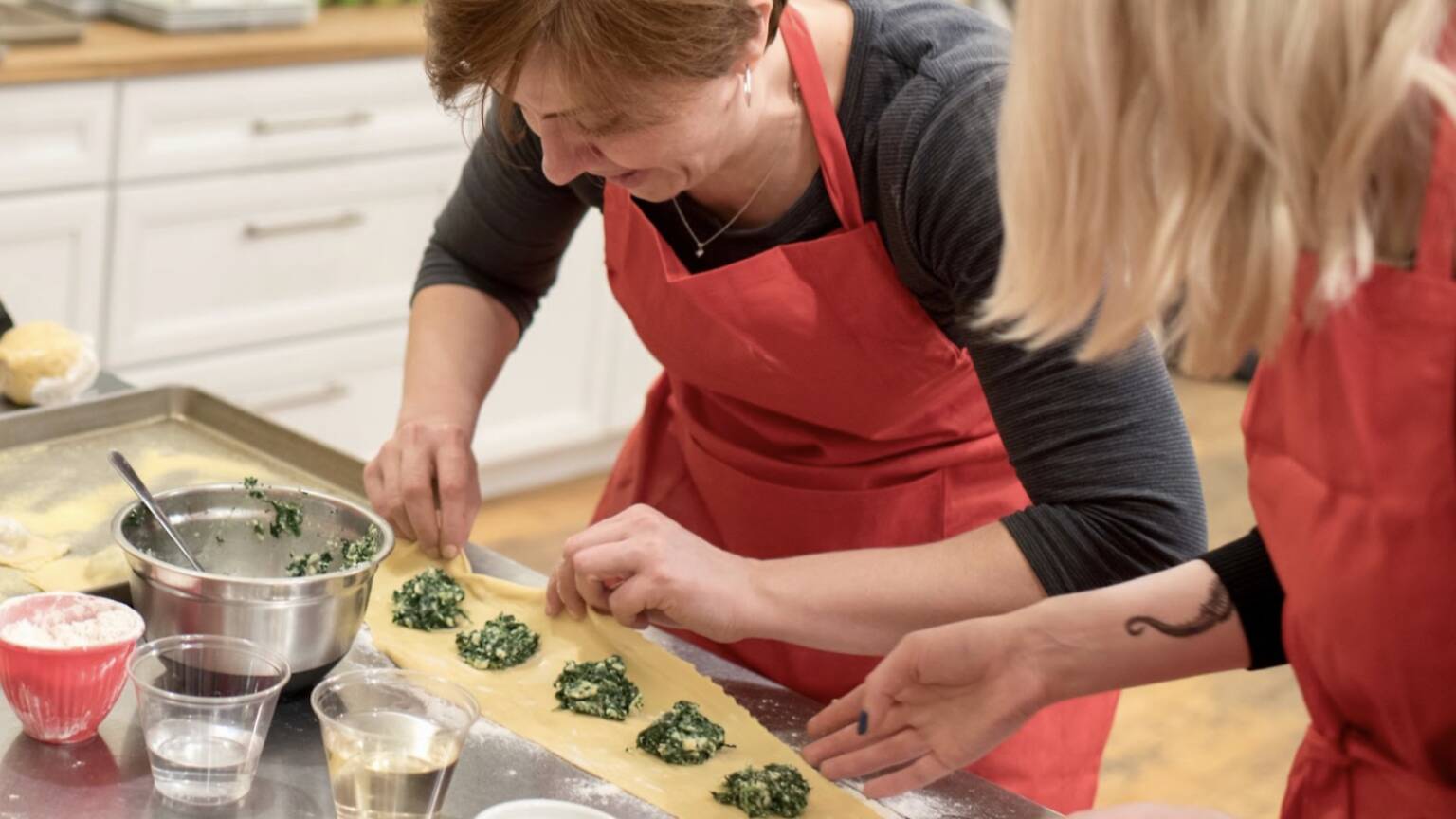 Cooking classes for groups and team building in NYC