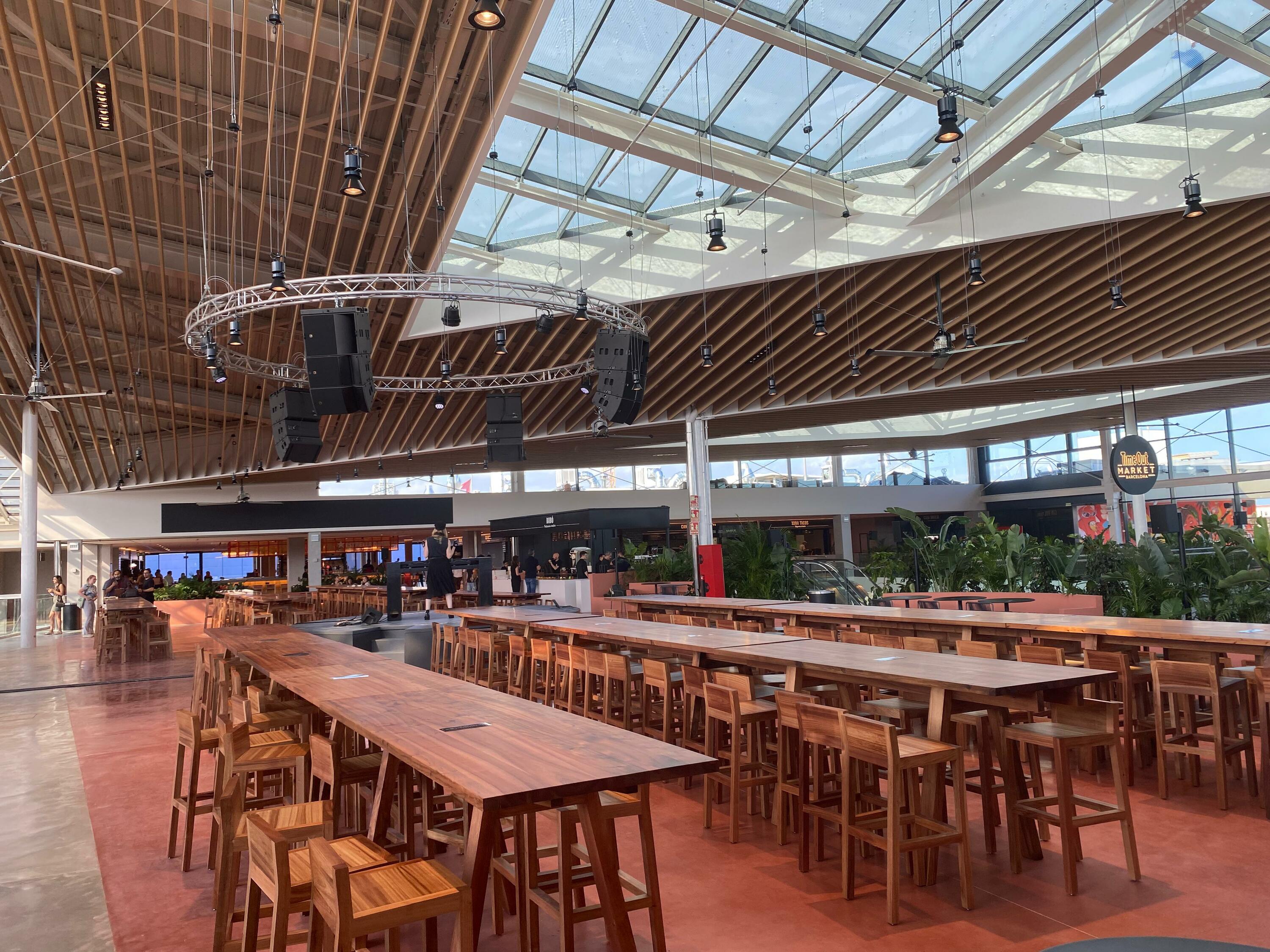 ¡Time Out Market Barcelona abre este viernes!